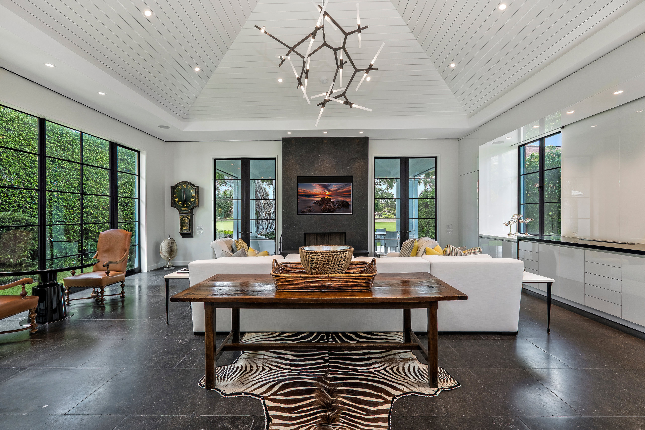 Interiors - Ron Rosenzweig Architectural Photography