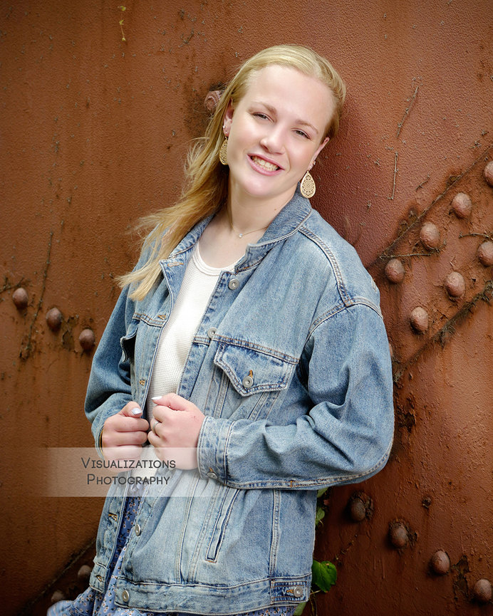 Ally Siewert - Viz-Model - Visualizations Photography