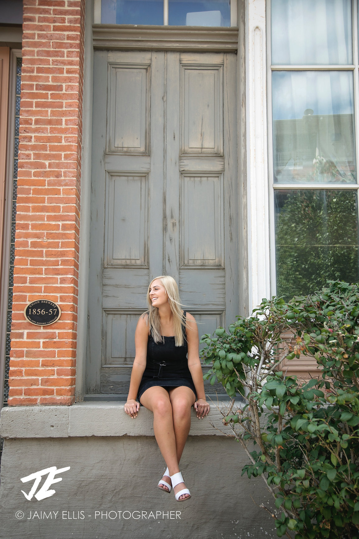 KATIE - Iowa City Liberty Senior - Iowa City Senior & Headshot ...