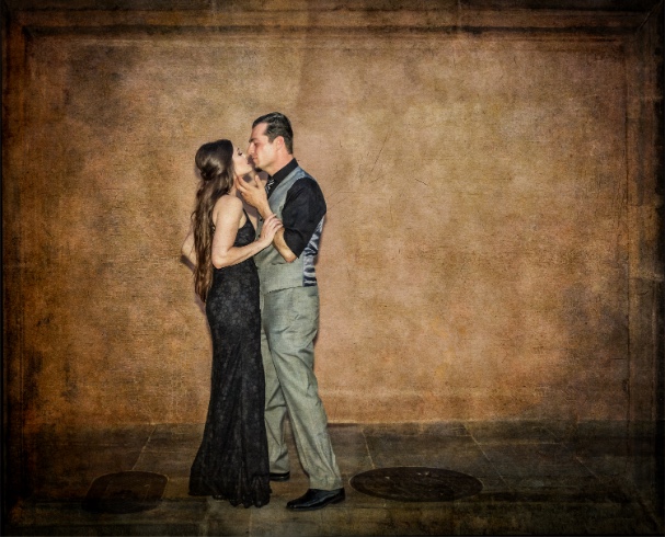 Unique Non-Traditional Portrait and Wedding Photography