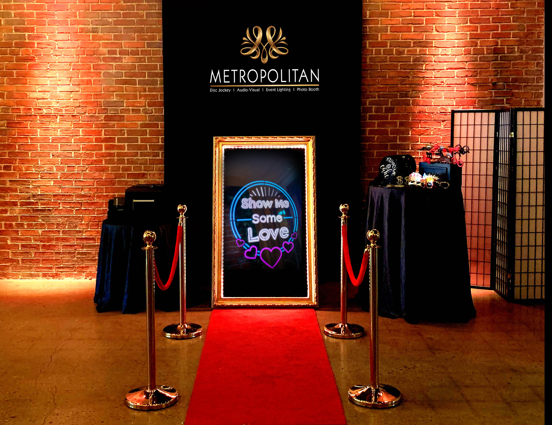 A Look at Weddings with Metropolitan DJ Photo Booths in Huntsville ...