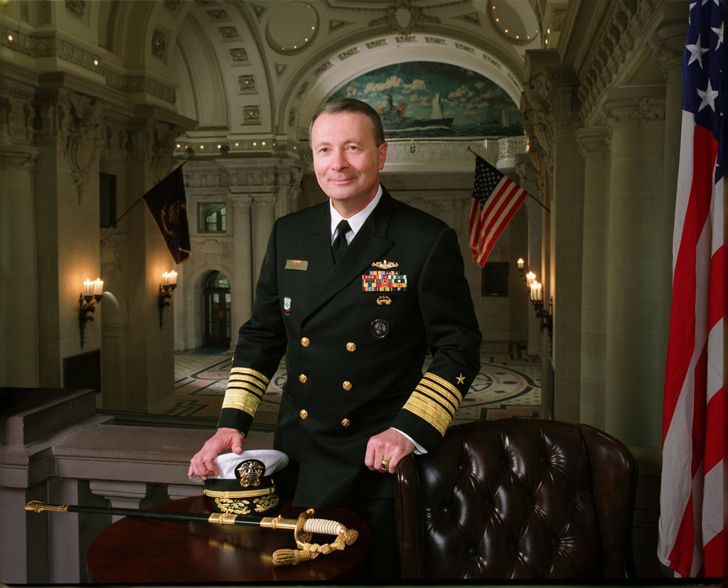 EXECUTIVES - Mcintosh Portraits