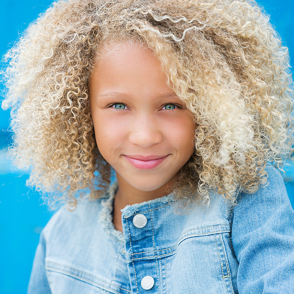 Toronto Talent & Actor Headshots | Lindsey Macdonald Photography