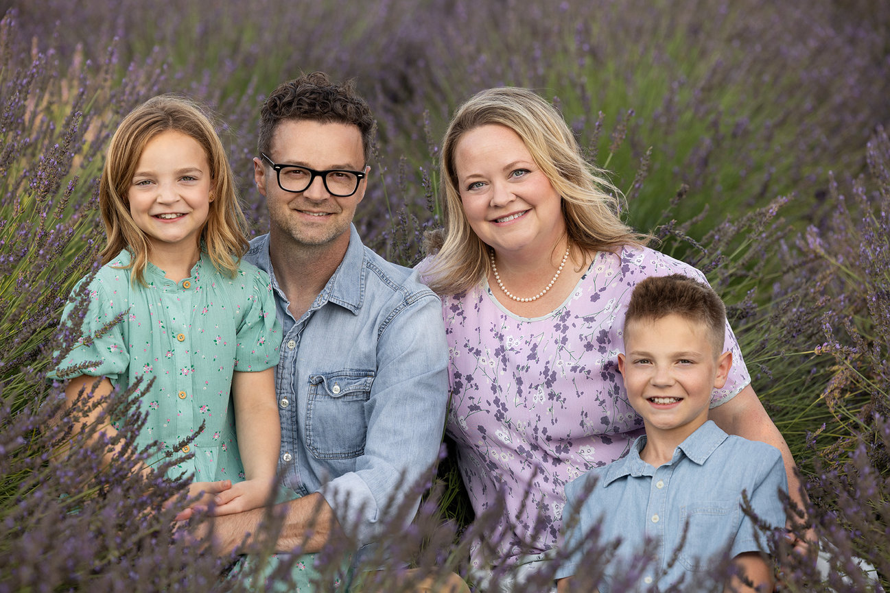 ABOUT US - www.studiouphotography.com