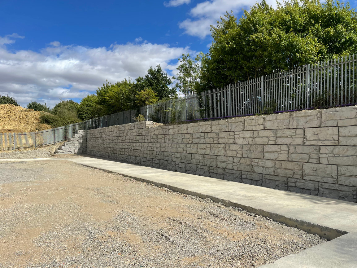 Ringway retaining wall - STP Solutions