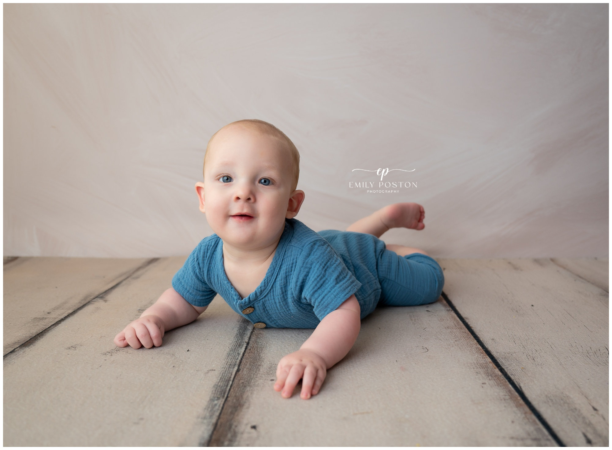 Baby Duke's Sitter Session in Jefferson City, MO - Emily Poston Photography