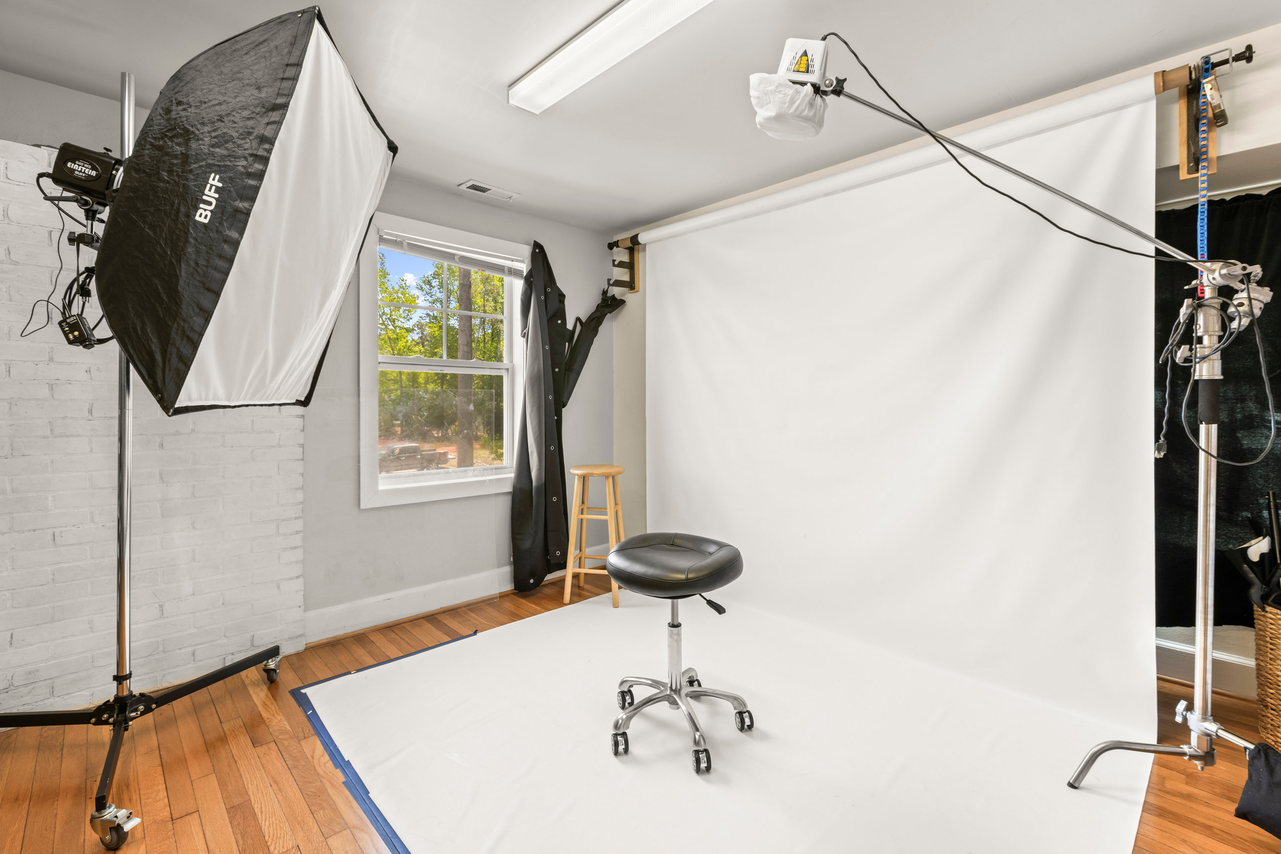 Vintage & Rustic Photo Studio Rentals in Suffolk, VA | The Studio ...