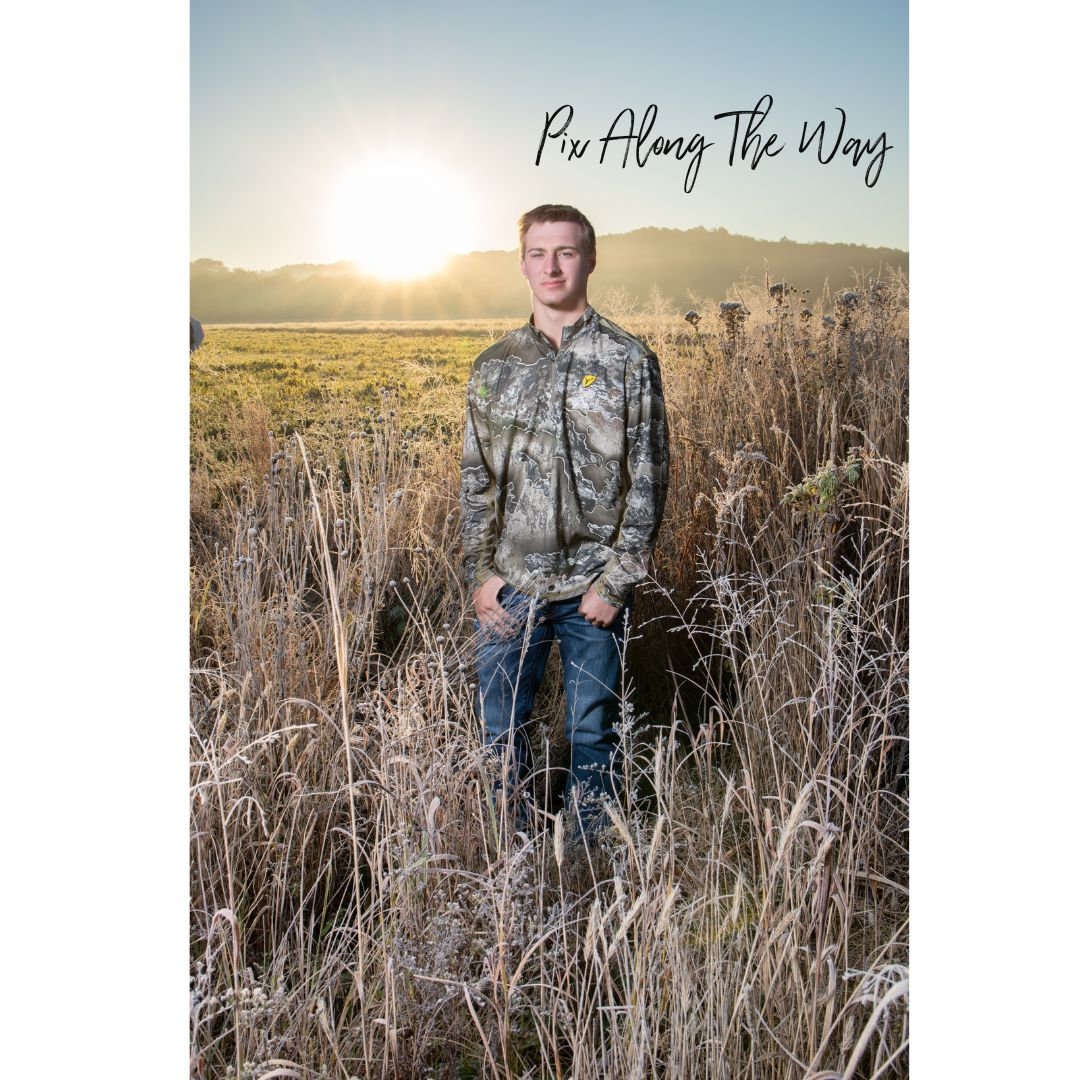 4 Reasons to Book Your Senior Photo Session in the Fall - Pix Along The Way