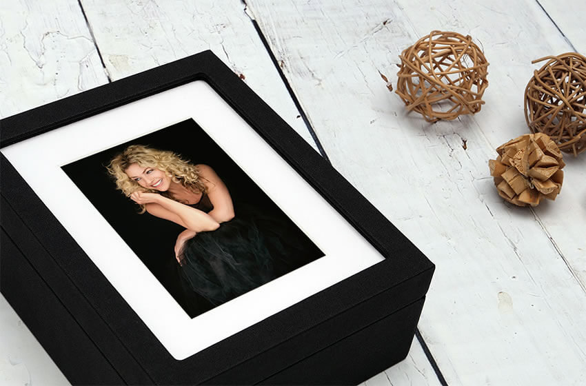 Premium Window Folio Box - J. WELLS PHOTOGRAPHY