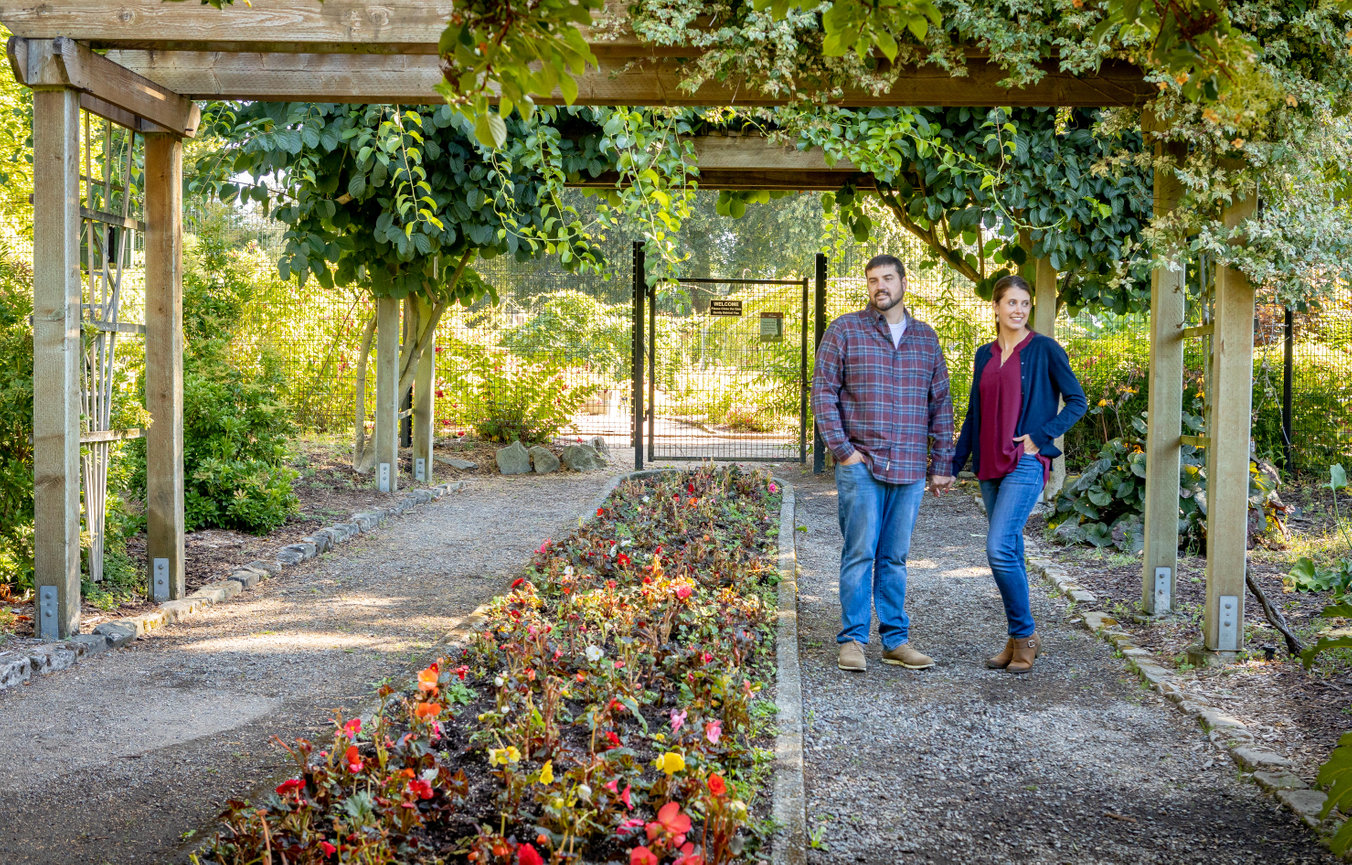 Katie and Nate Point Defiance Engagement Session - Seattle Wedding and ...