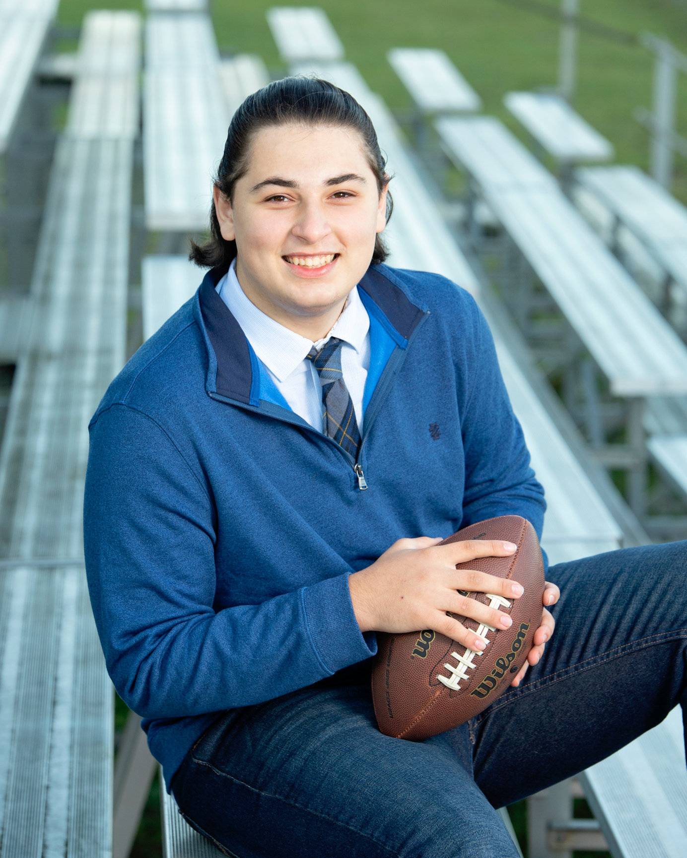 SENIORS / HEADSHOTS - Marisa Marie Photography