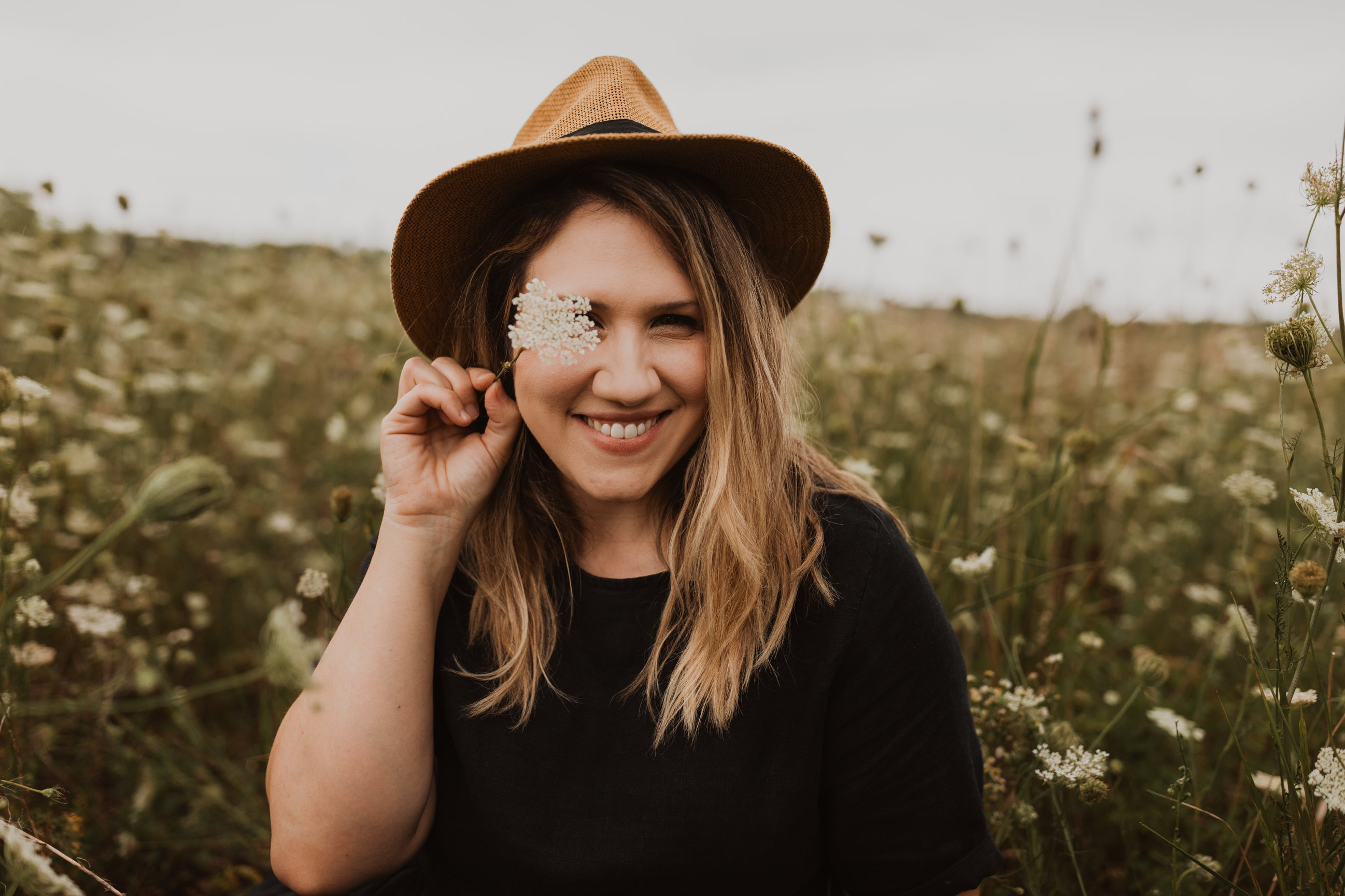 Orillia, Ontario Newborn Photographer | Mel Copeland Photography | About