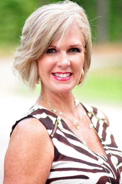 Women - Red Models & Talent