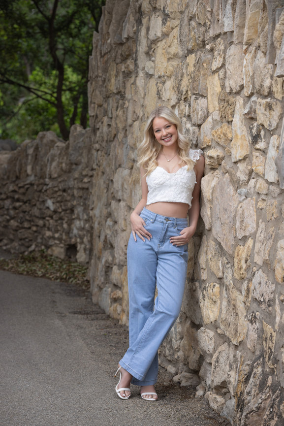 Senior Portraits - Studio Benton Photography