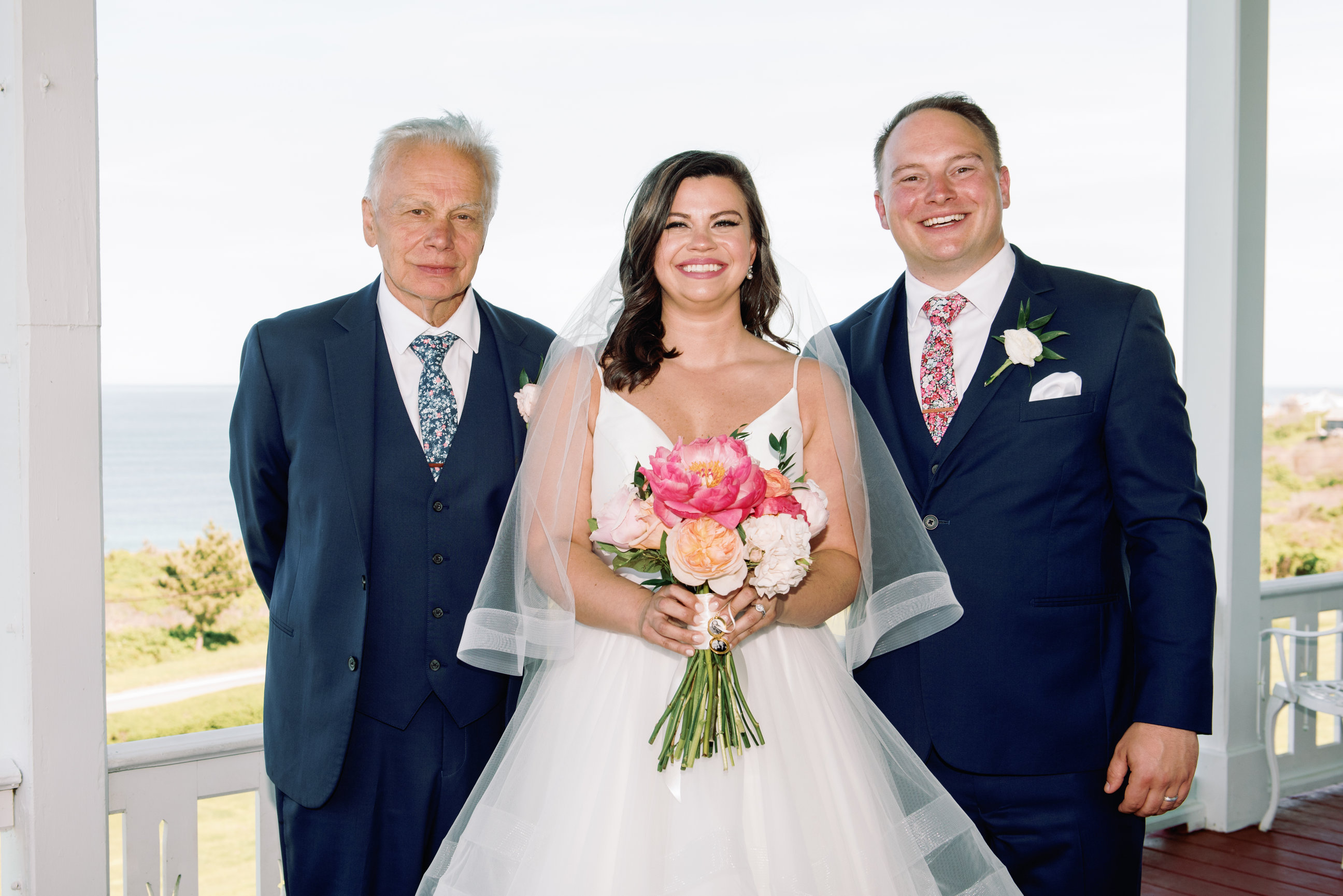 Jaclyn + Robert / Spring House Block Island - Ludwig Photography