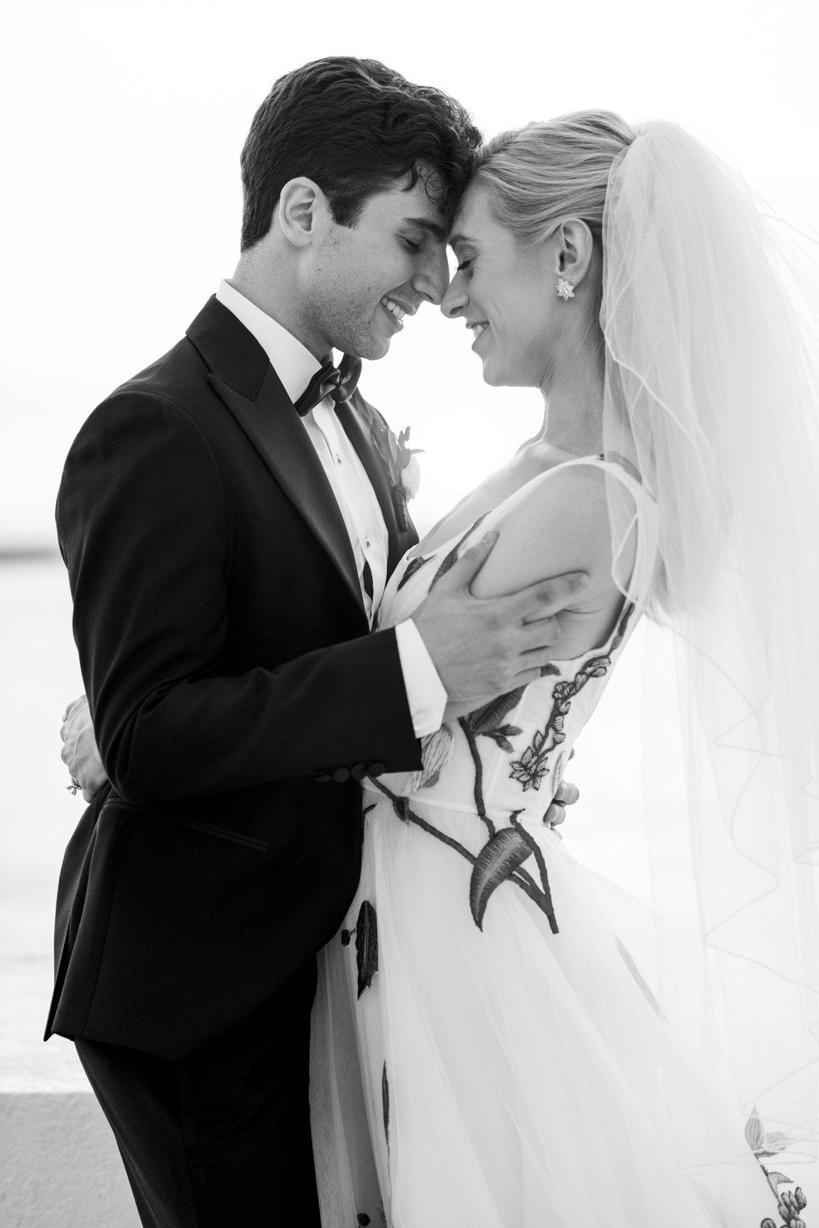 Julia + Nicholas / Belle Mer - Ludwig Photography