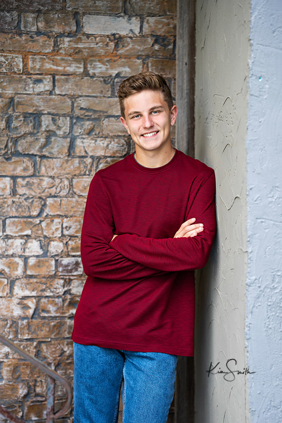Brandon-Frankenmuth-Class of 2023-Senior-Pictures-Birch Run-Michigan ...