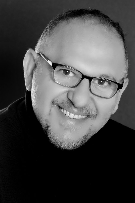 ABOUT - Sam Sarkis Photography