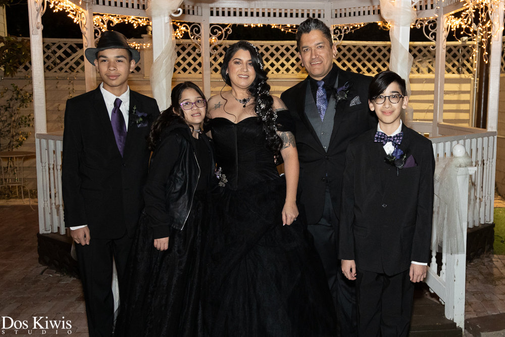 Anita & John Helmkamp Friday the Thirteen, January 2023 - Dos Kiwis ...