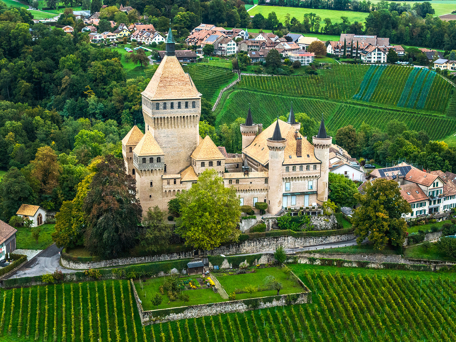 15th century Swiss castle - Jim Zuckerman photography & photo tours