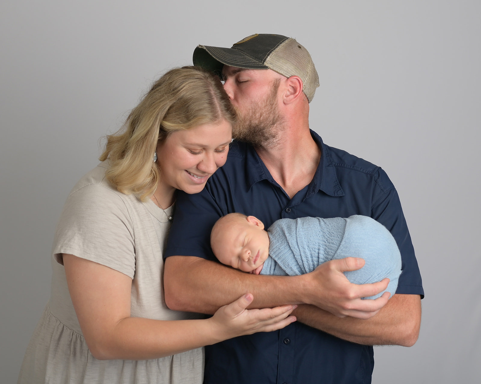 Newborn Portrait Studio Experience - Heidi Houser Photography