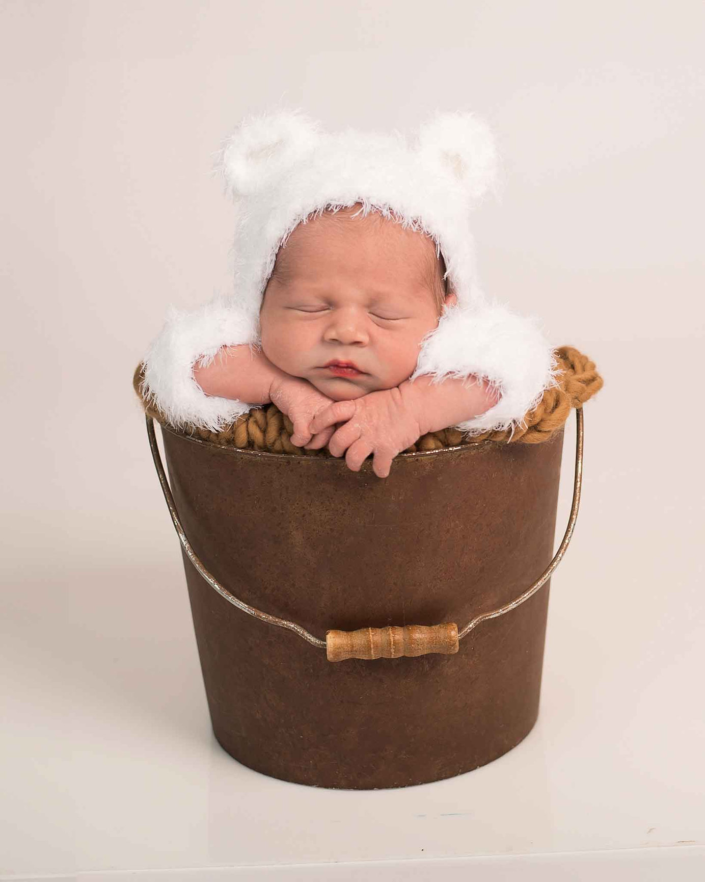 Book A Newborn Photo Session at Hickory , NC Newborn Studio - Heidi ...
