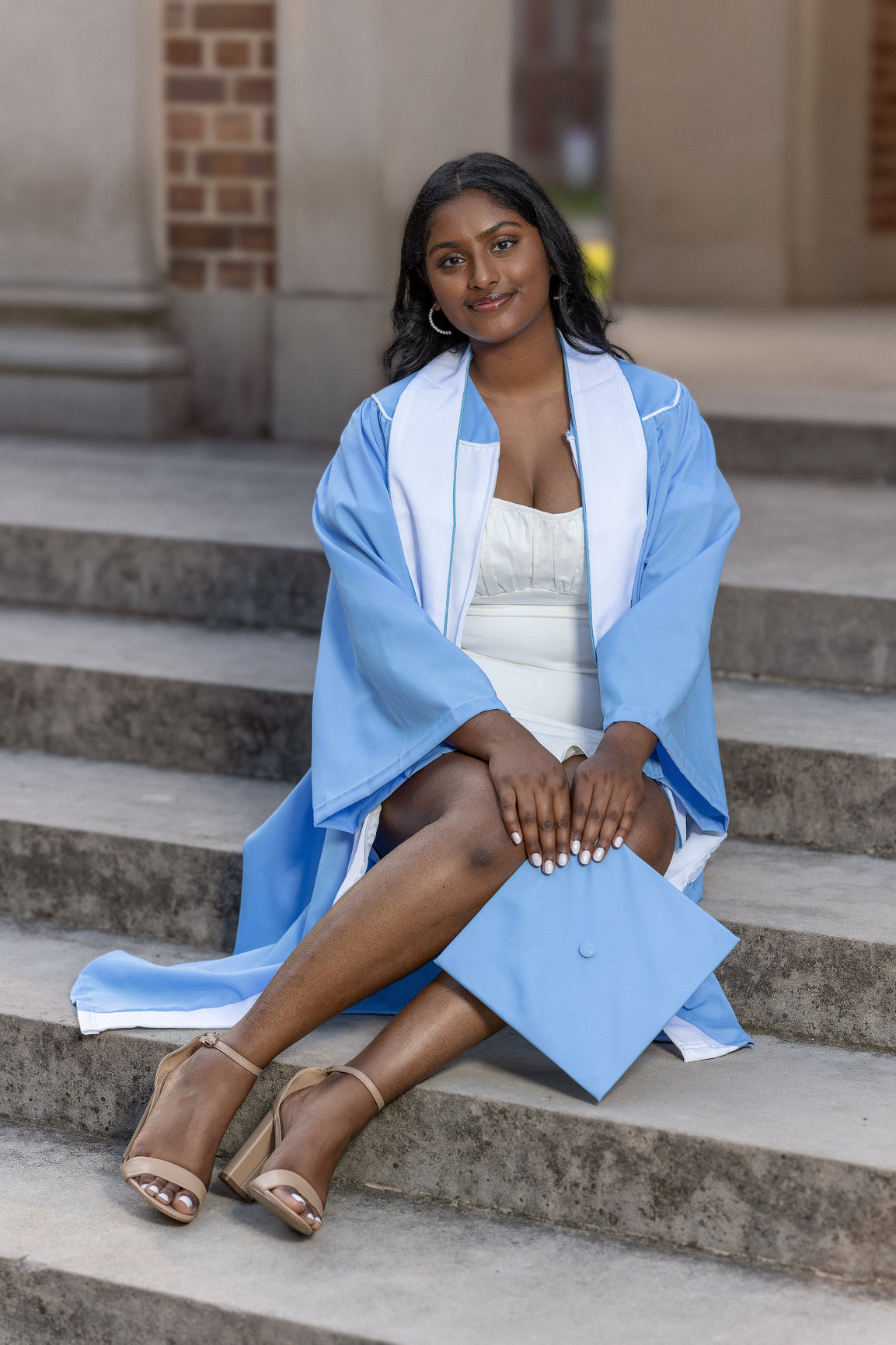 Graduation photo session in the UNC, Chapell Hill - Light Breeze ...