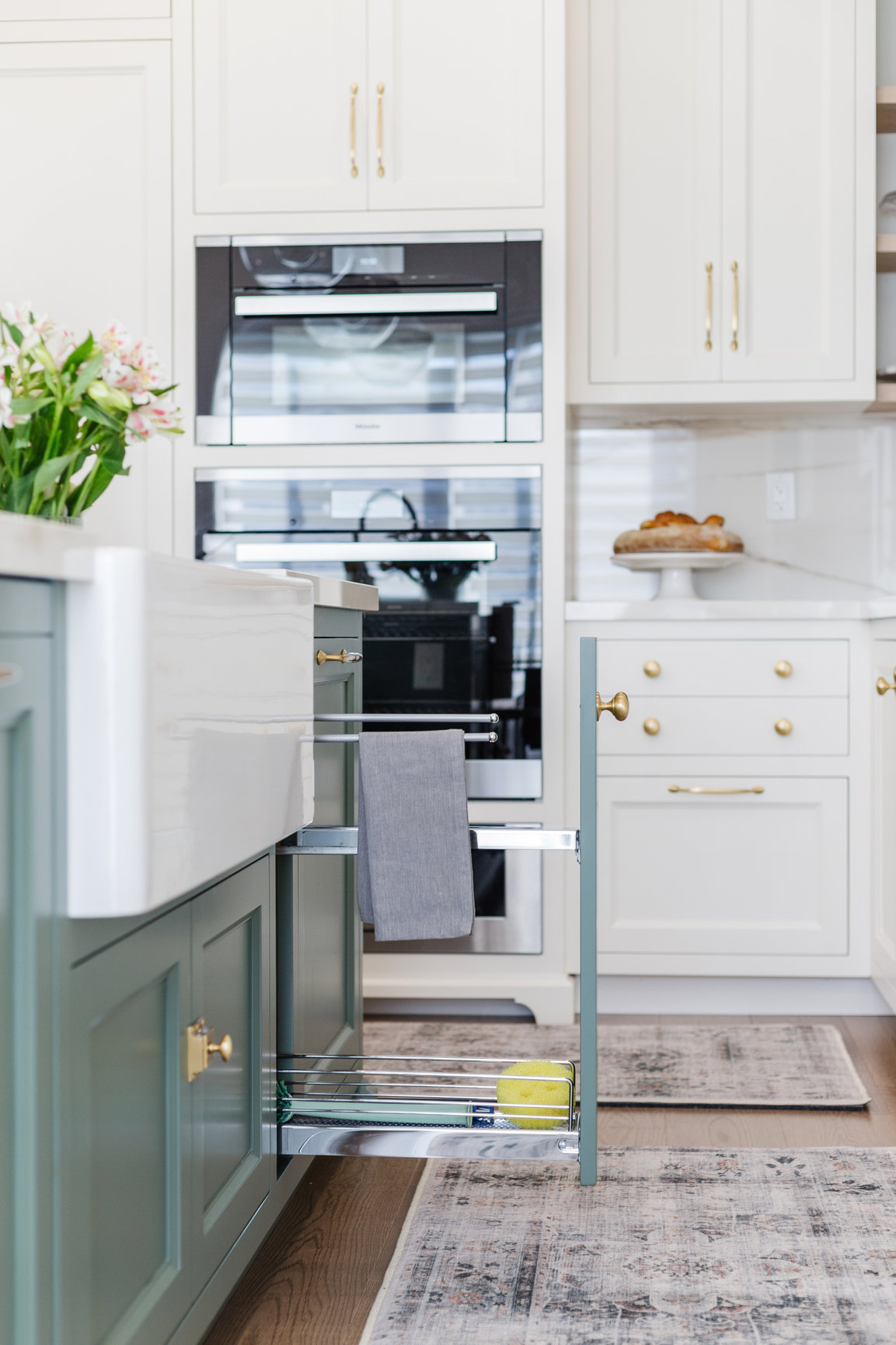 SPRING VALLEY - Bloomsbury Fine Cabinetry Inc.