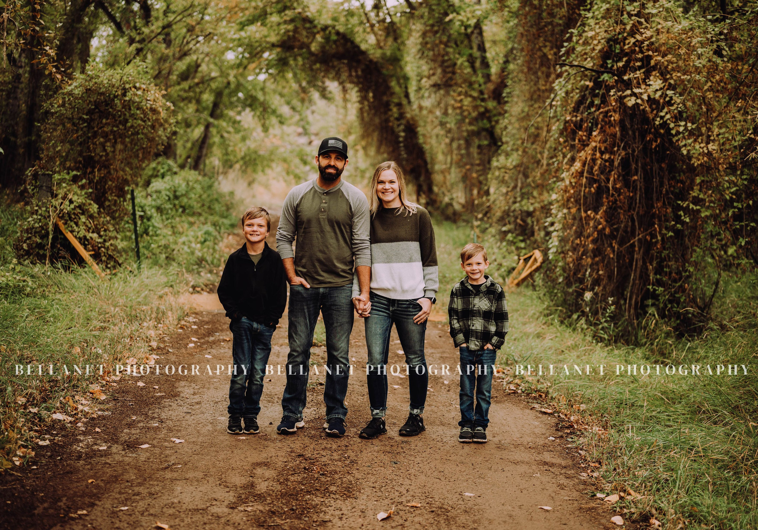 James Family, Challis Idaho Photographer - Bellanet Photography