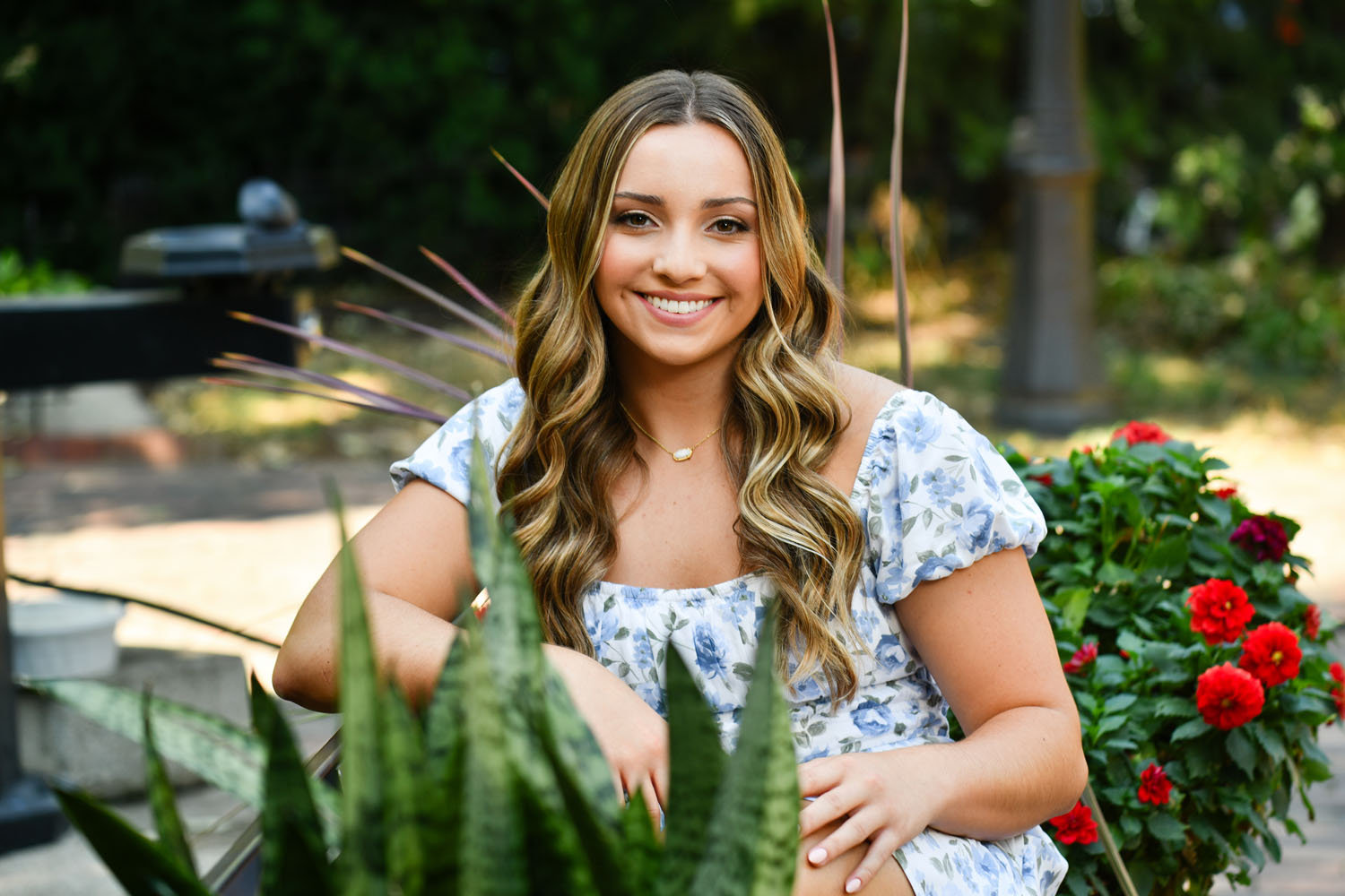 Making Waves: Isabella's Senior Portraits in German Village