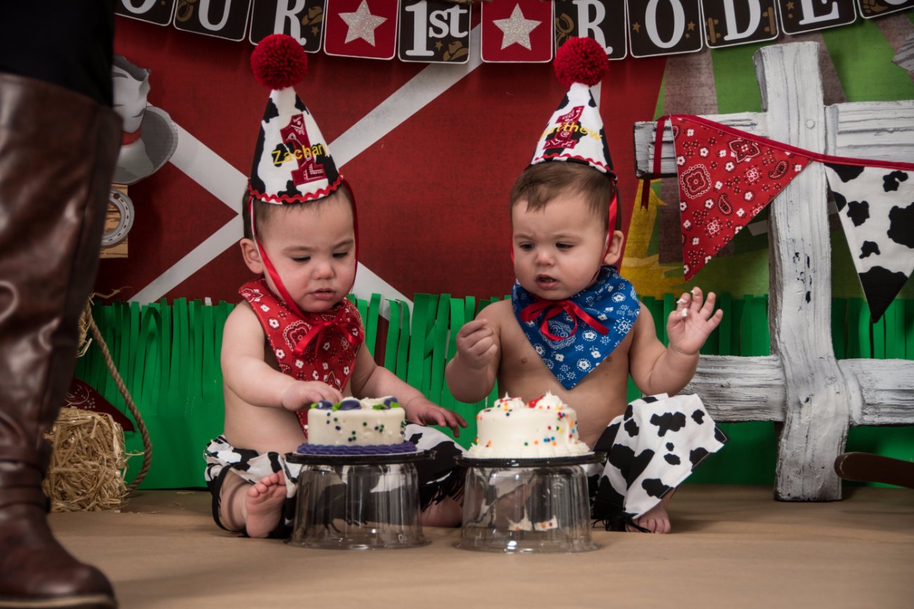 Cake Smash Sessions | Lasting Impressions Portrait Studio